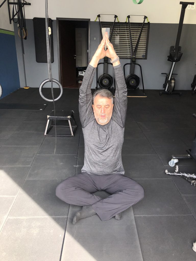 How does the ELDOA method help back pain? | Sculpted Physiques by Leila